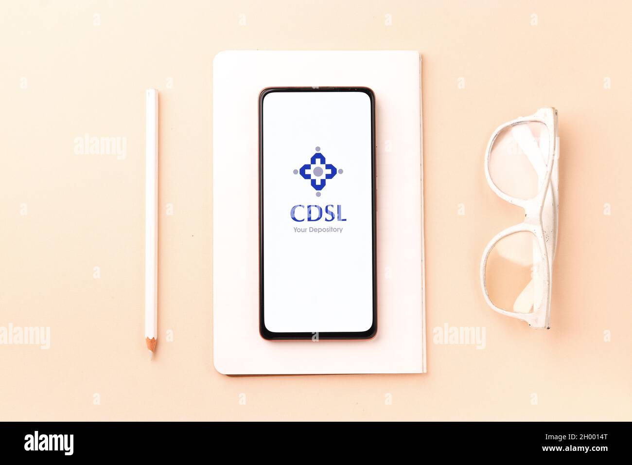 Central depository services hi-res stock photography and images - Alamy