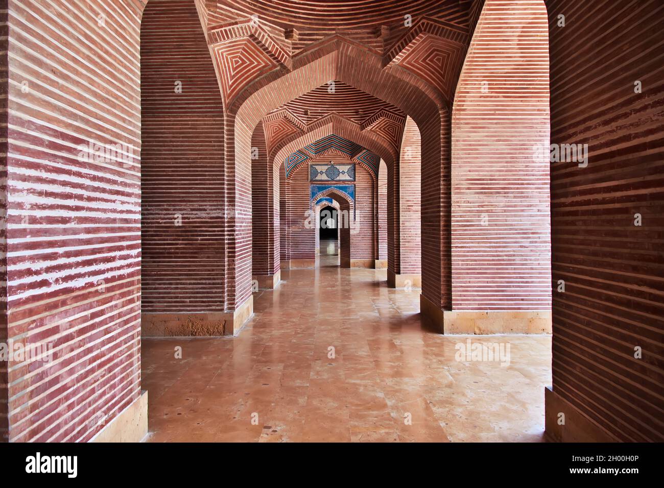 Shah Jahan Masjid Thatta is a vintage mosque, Pakistan Stock Photo - Alamy