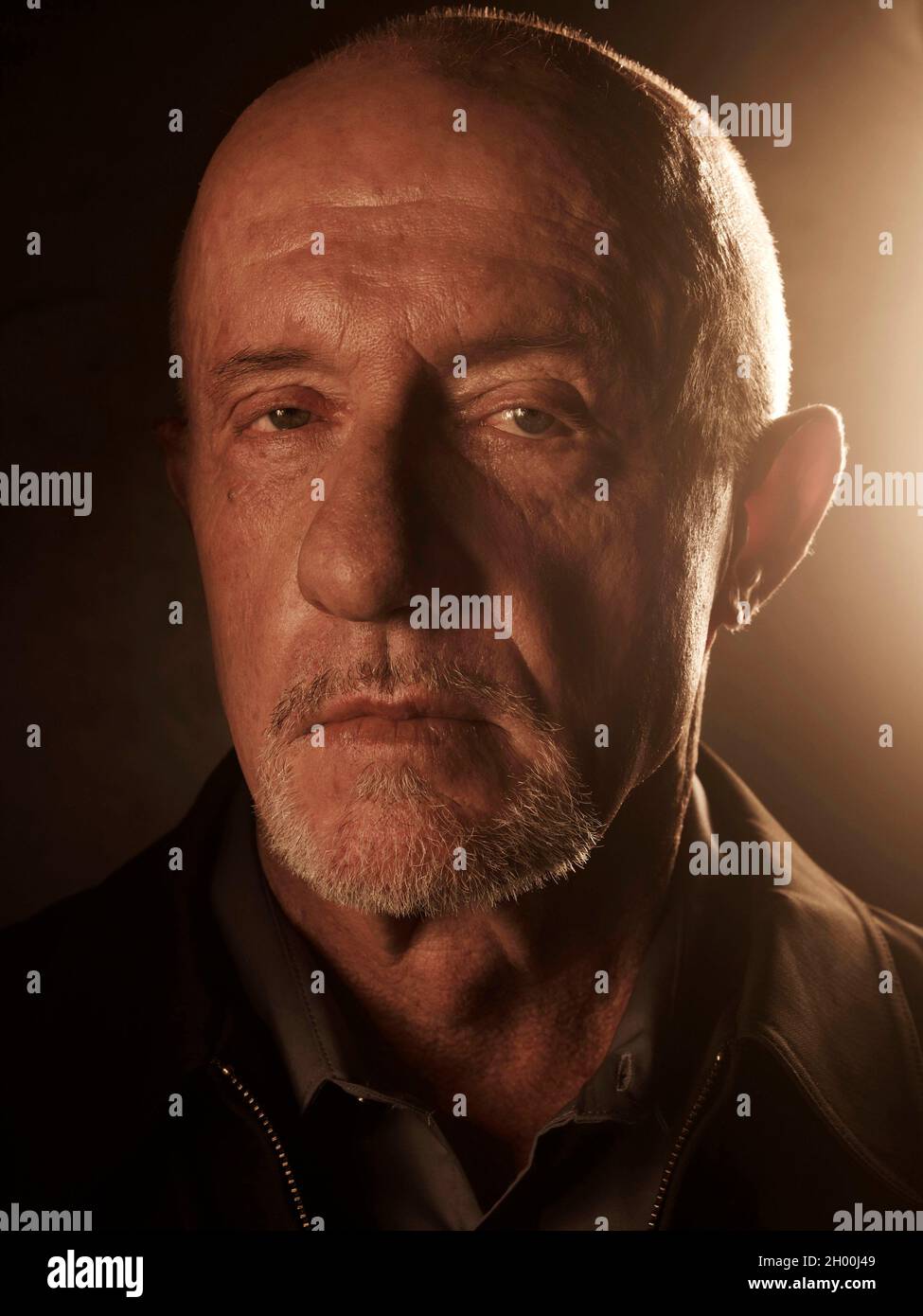 JONATHAN BANKS in BREAKING BAD (2008), directed by VINCE GILLIGAN ...