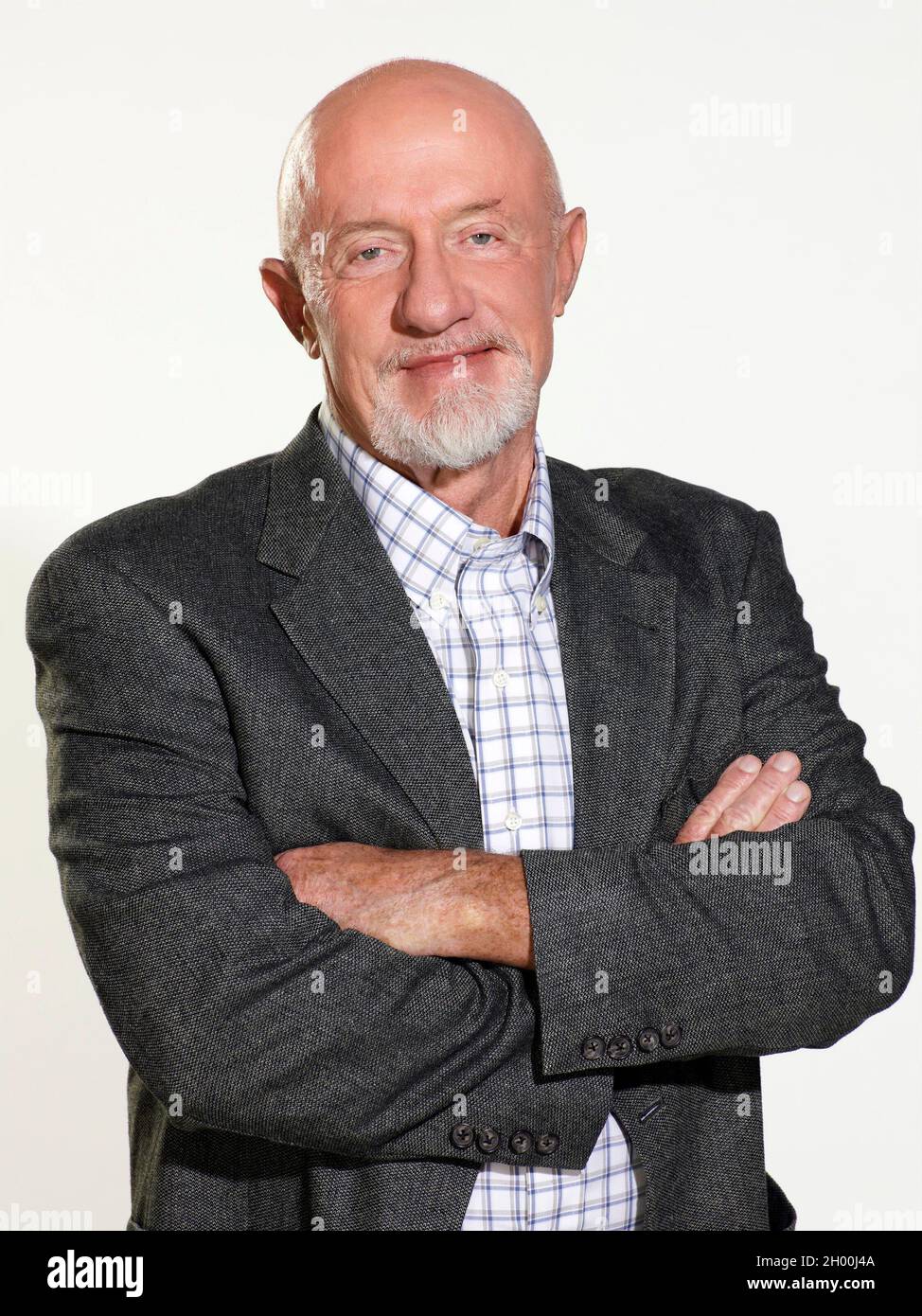 Jonathan Banks Modern Family