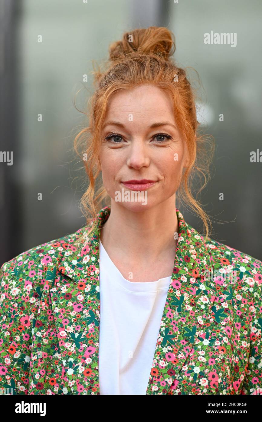 Munich, Germany. 10th Oct, 2021. Marleen Lohse, actress, comes to the ...