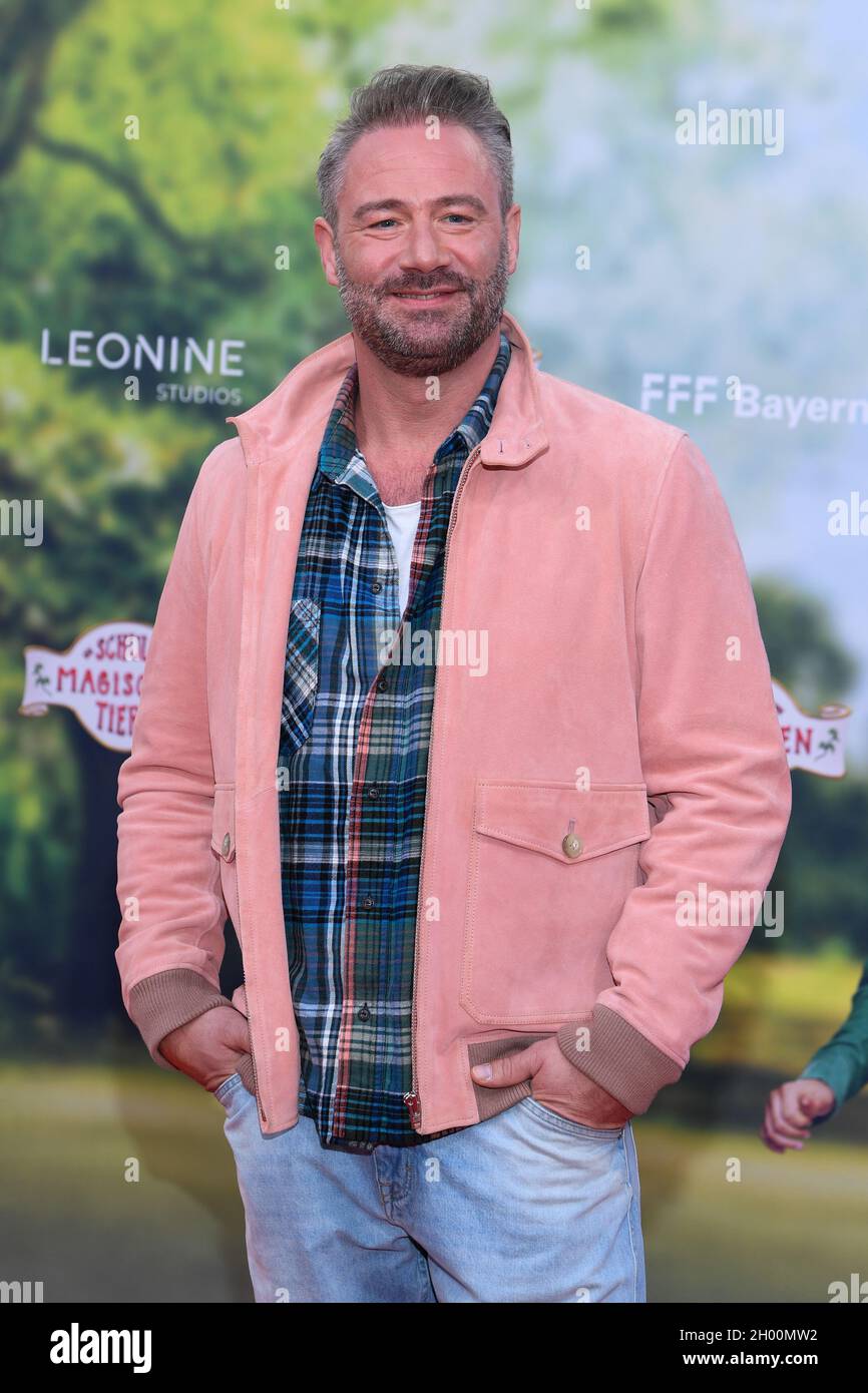 Munich, Germany. 10th Oct, 2021. Sasha, singer and title song ...