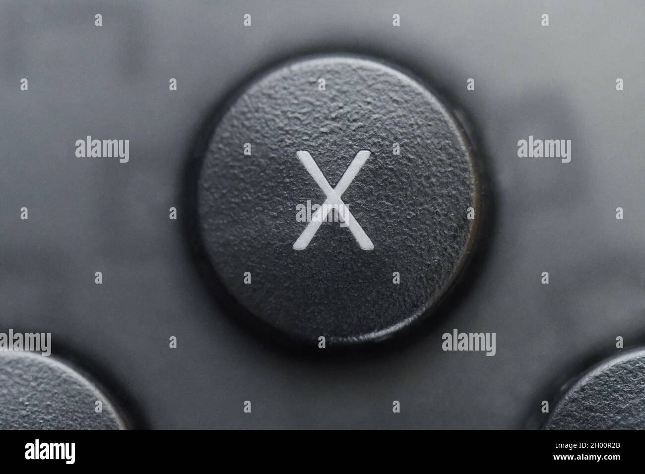 X button hi-res stock photography and images - Alamy