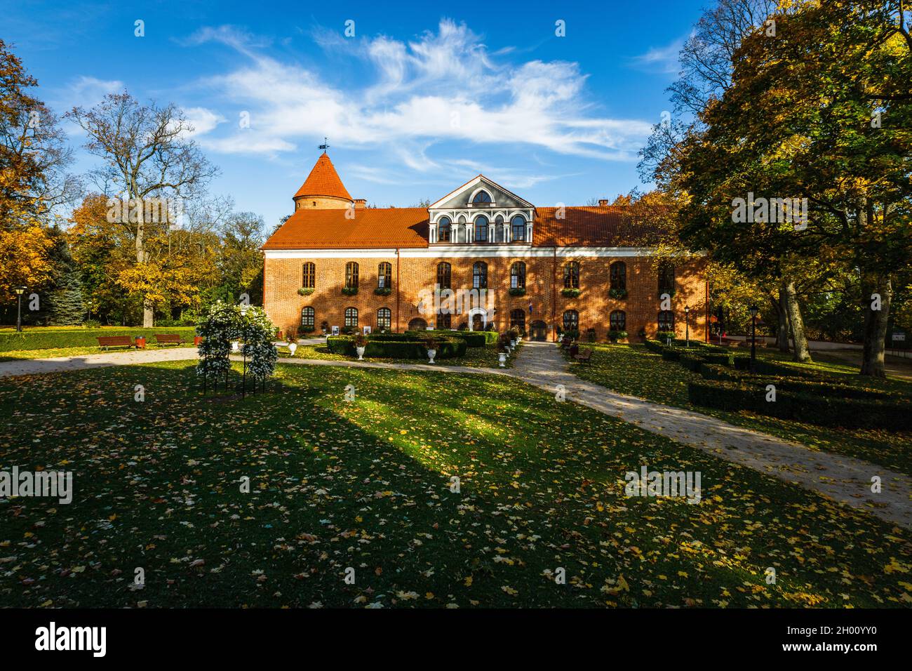 Gothic-Renaissance Manor Castle and Garden Landscape of Raudondvaris ...