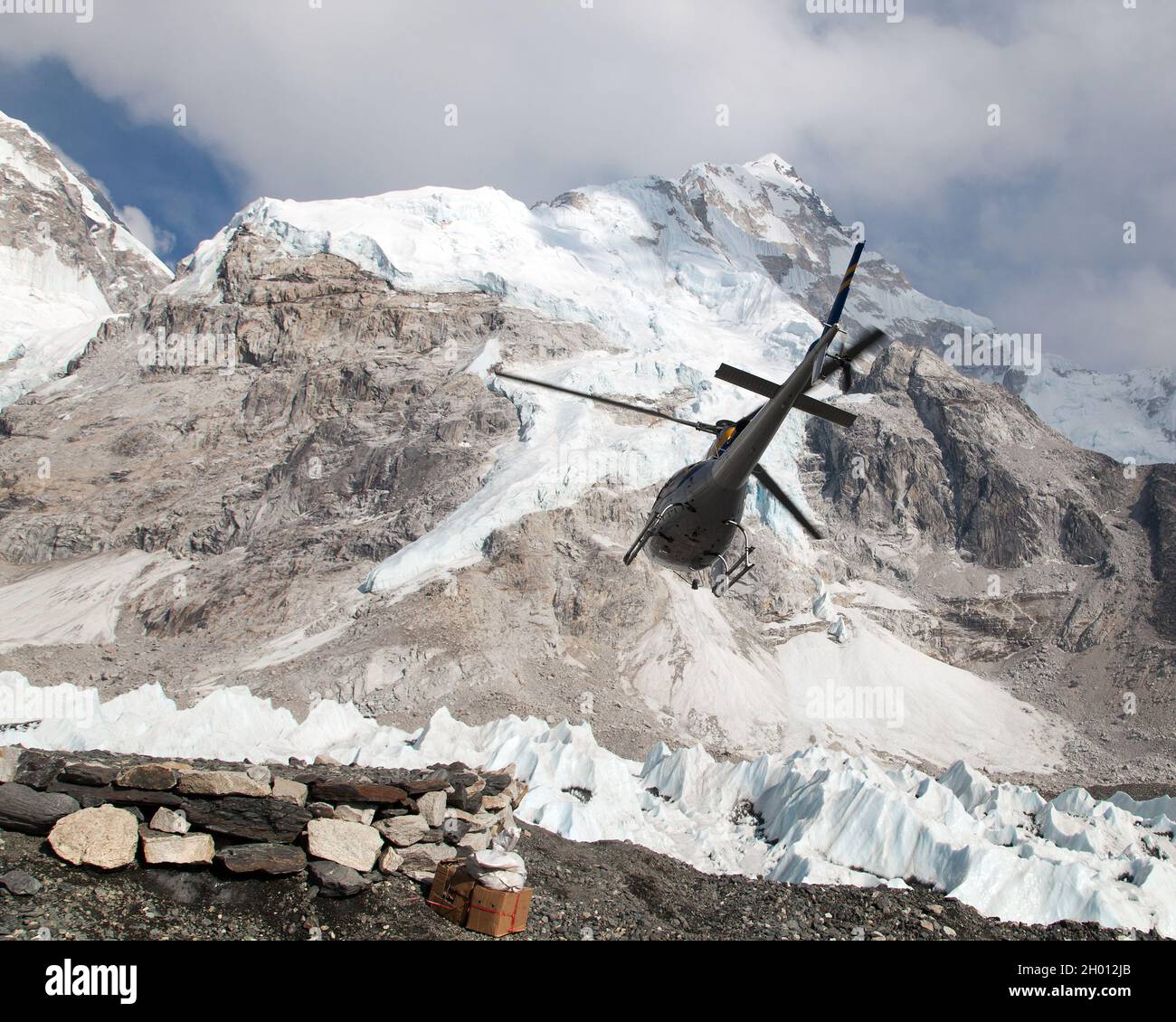 helicopper in Mount Everest base camp and mount Nuptse, Nepal Stock ...