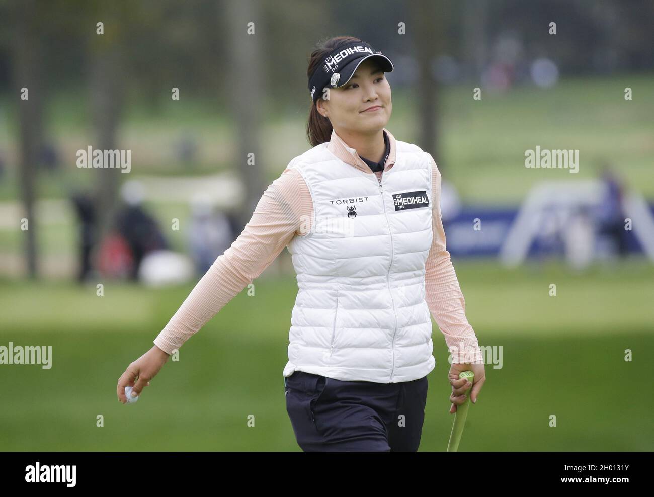 So yeon ryu hi-res stock photography and images - Alamy