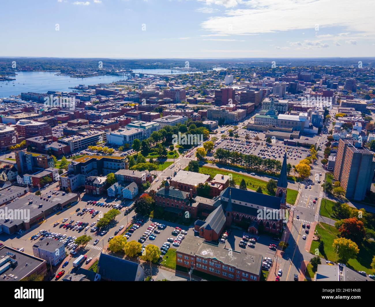 Portland Cathedral of the Immaculate Conception with historic downtown ...