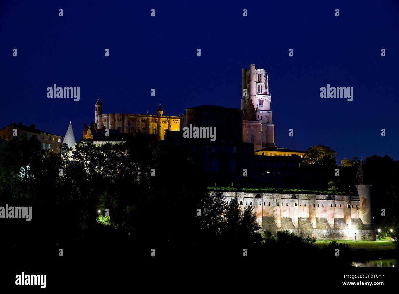 Cathedrale dalbi hi-res stock photography and images - Alamy