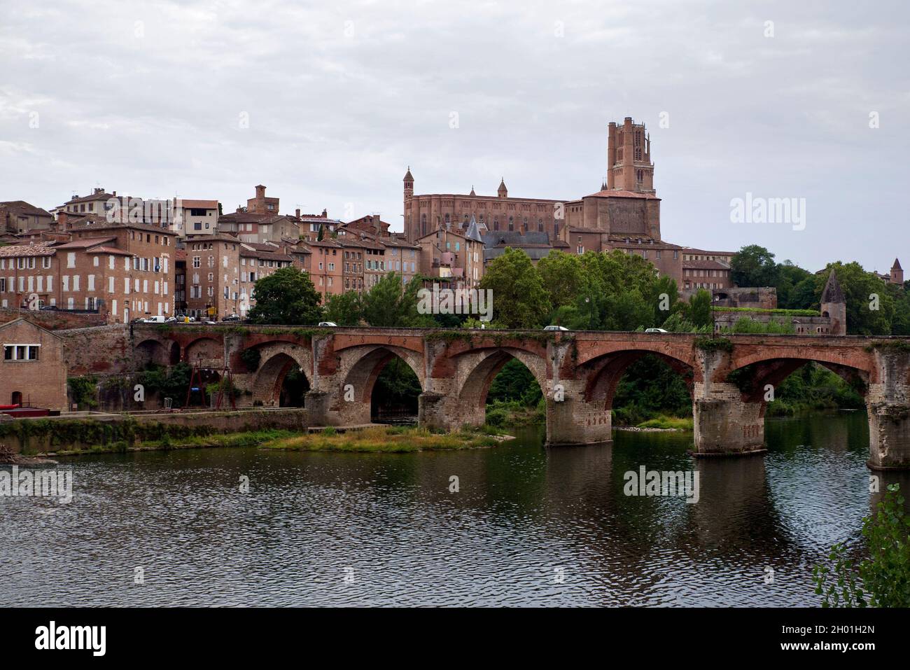 Cathedrale dalbi hi-res stock photography and images - Alamy