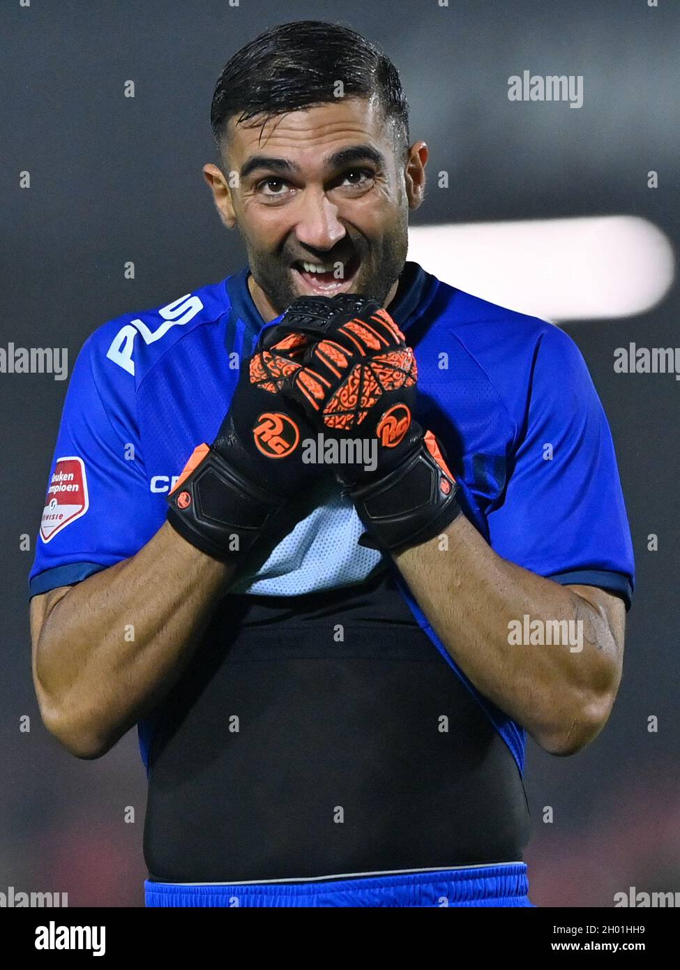 ALMERE, NETHERLANDS - OCTOBER 10: goalkeeper Agil Etemadi of Almere ...