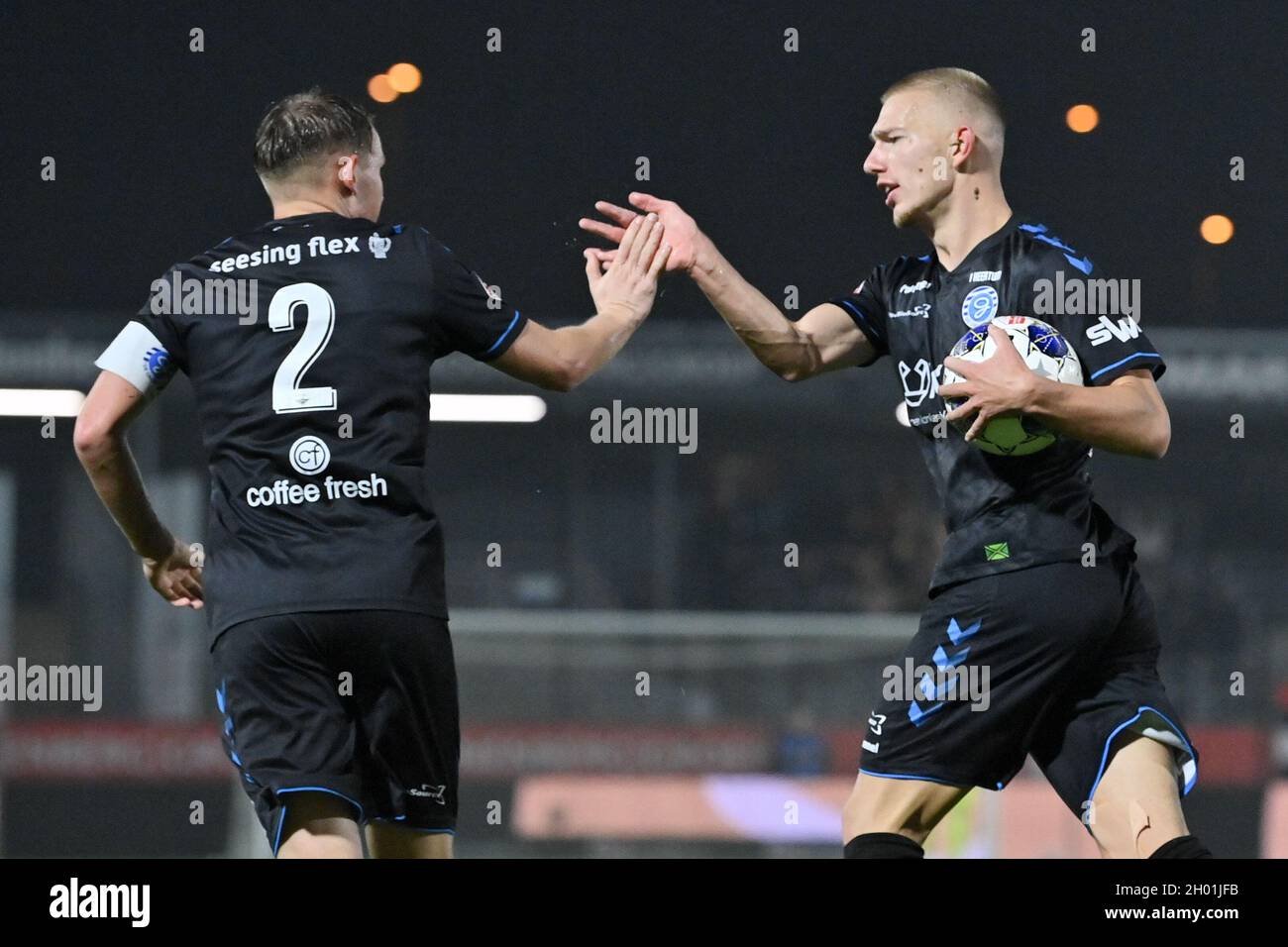 ALMERE, NETHERLANDS - OCTOBER 10: Jasper van Heertum of De Graafschap ...