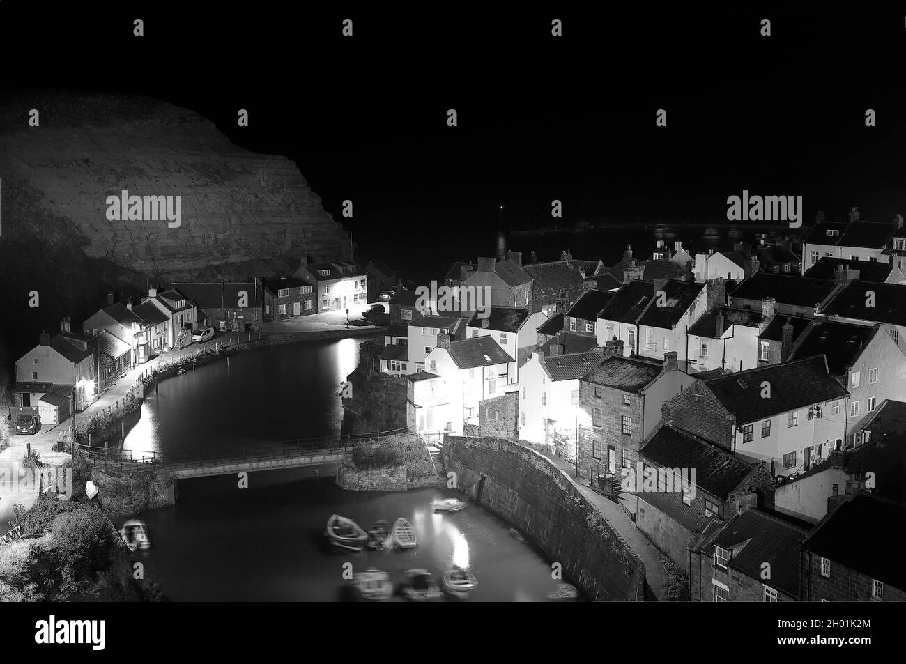 Staithes seaside town in North Yorkshire,UK Stock Photo - Alamy Staithes seaside town in North Yorkshire,UK Stock Photo - Alamy