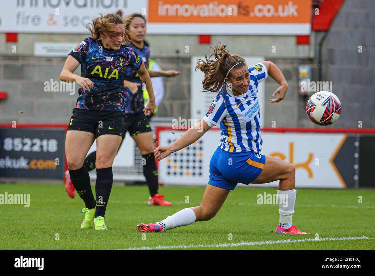 Angela crawley hi-res stock photography and images - Alamy