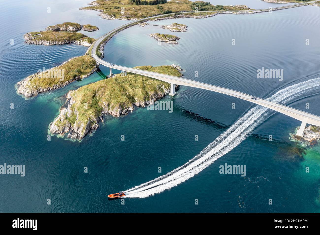 Aerial view of bridge connecting islands at the norwegian coast, motor ...