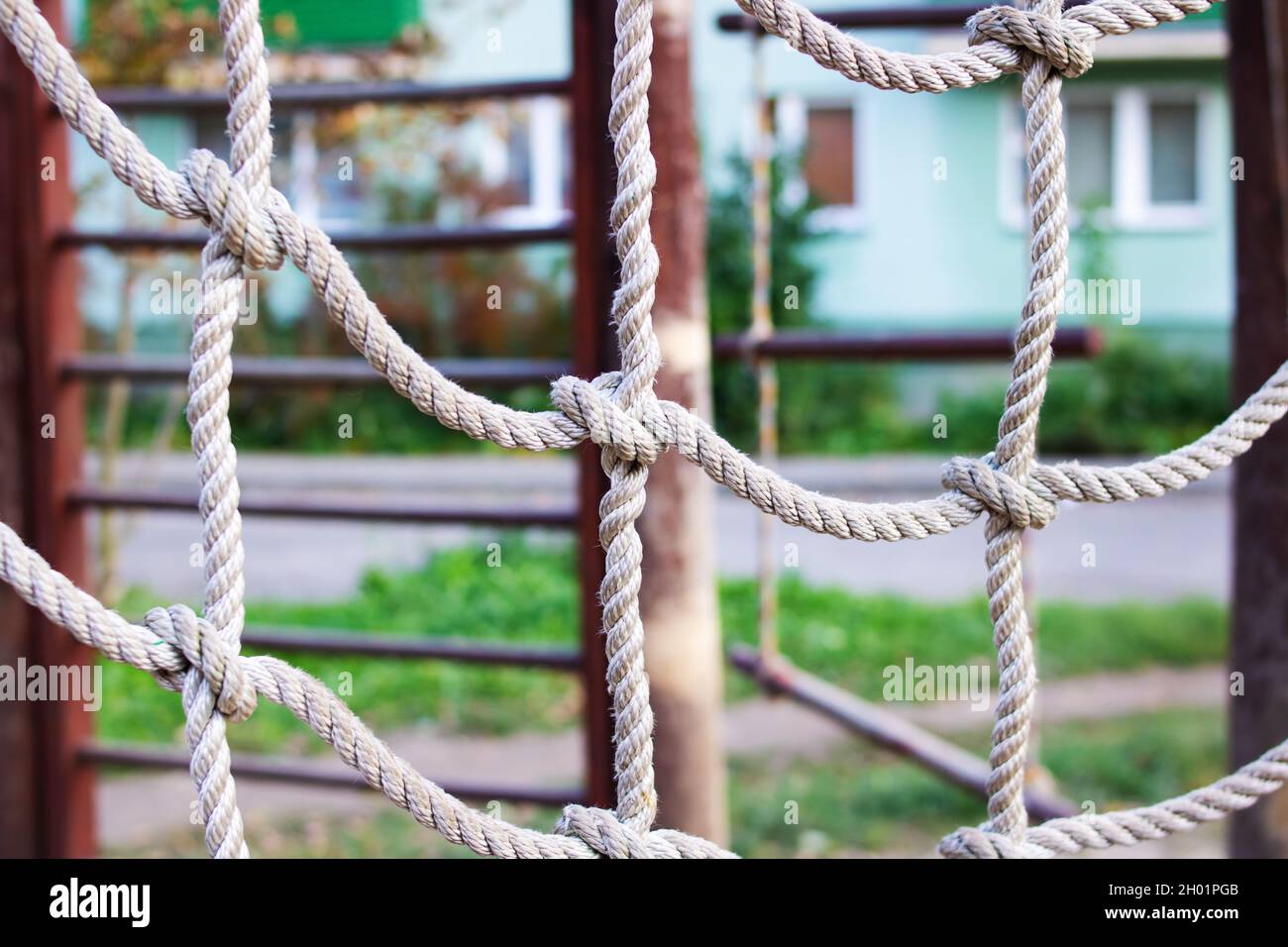 Vintage climbing rope hi-res stock photography and images - Alamy