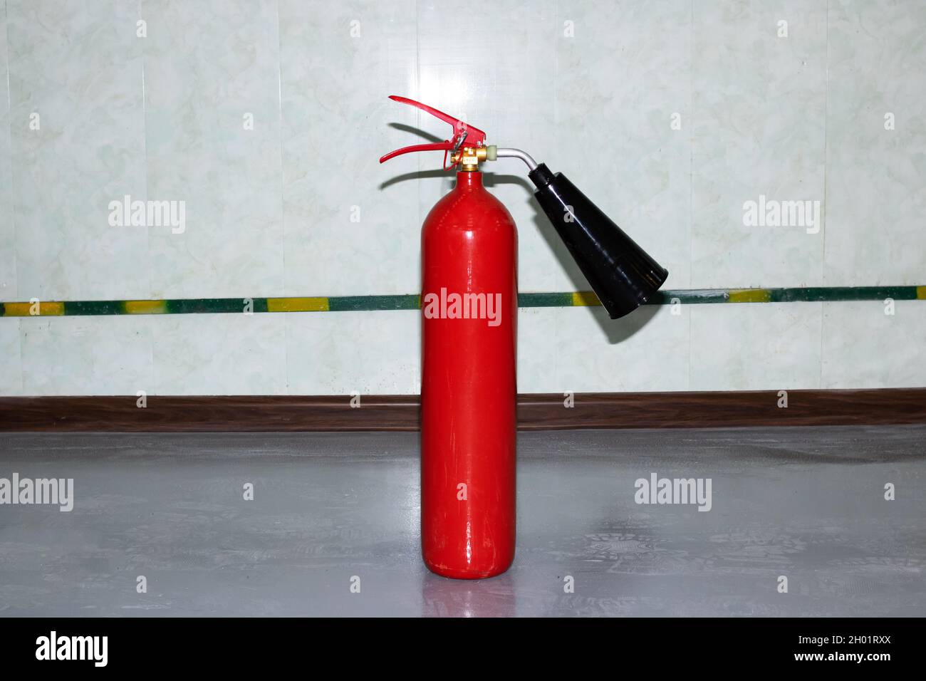 Fire extinguisher home fireplace hi-res stock photography and images ...