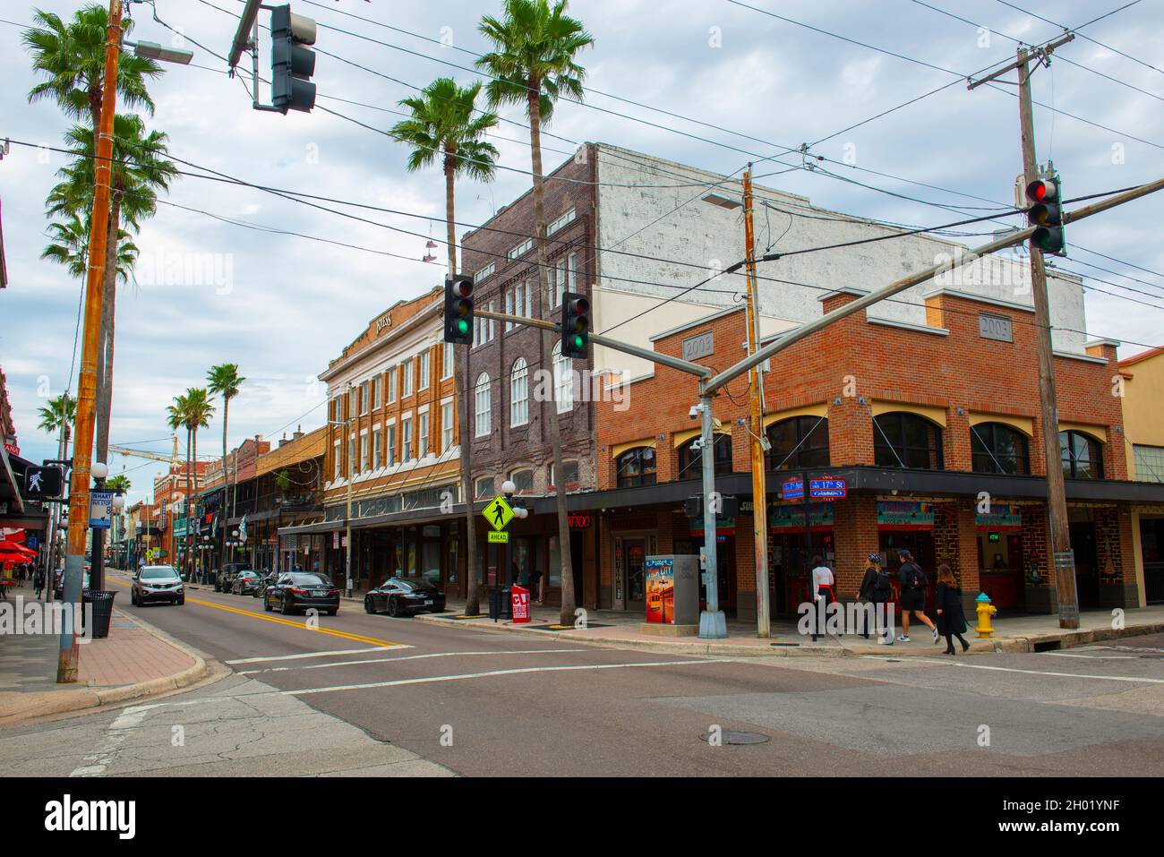 17th street plaza hi-res stock photography and images - Alamy