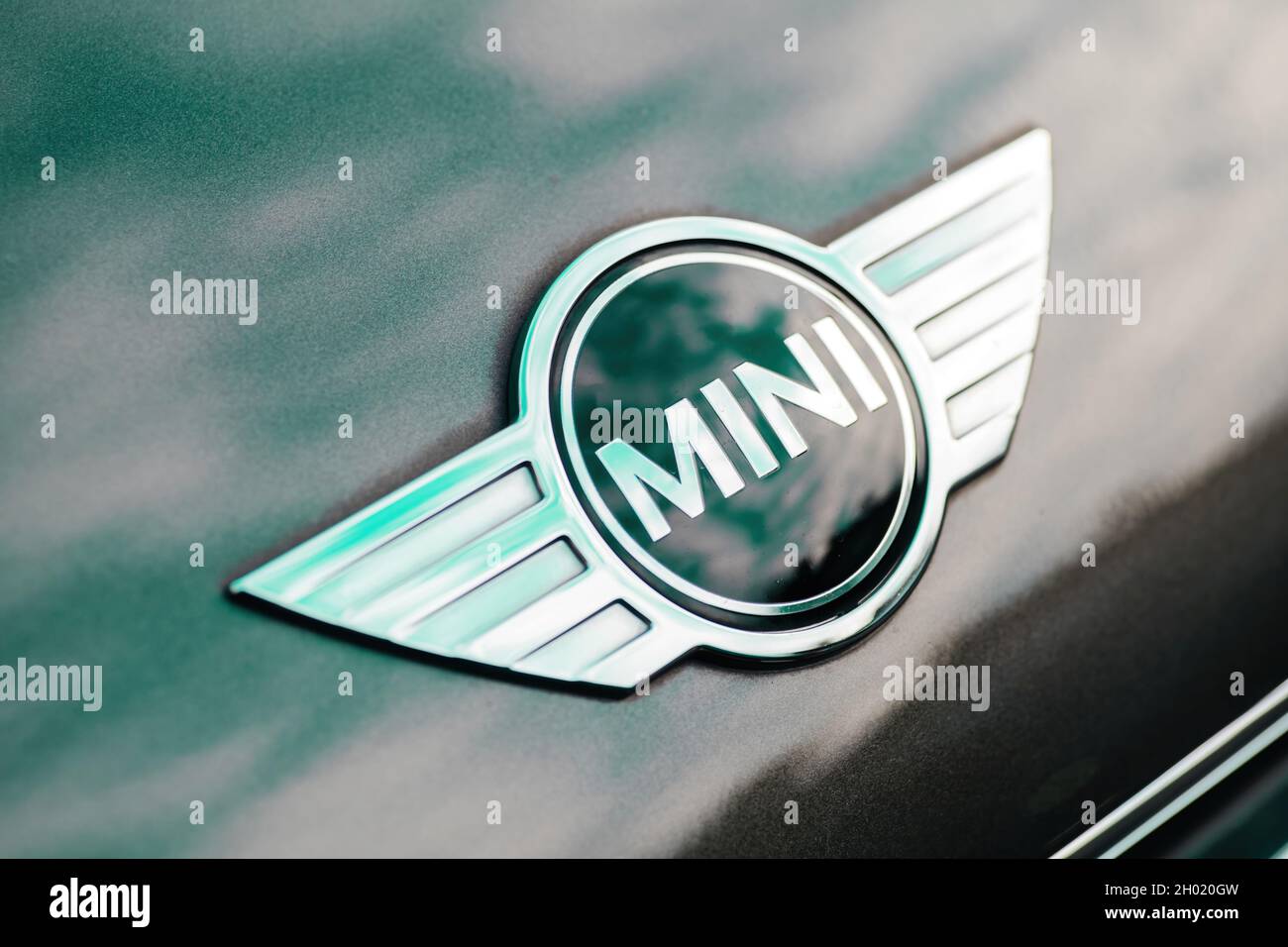 Car logo concepts hi-res stock photography and images - Alamy