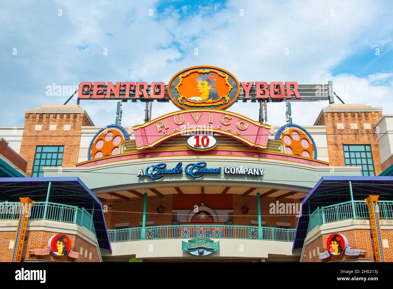 Muvico hi-res stock photography and images - Alamy