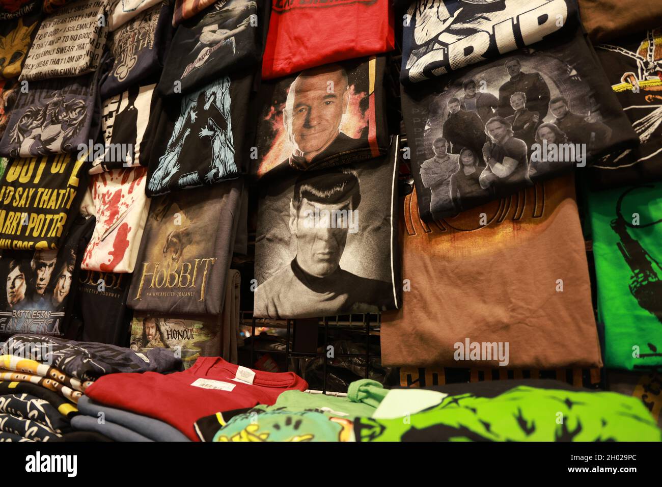 New York, N.Y/USA – 9th Oct. 2021: T-shirts for sale at a booth at the ...