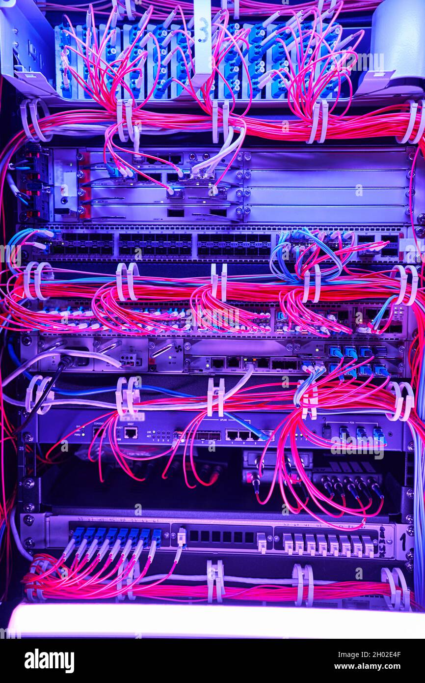 Fiber Optic Cable Hardware at Corrina Davis blog