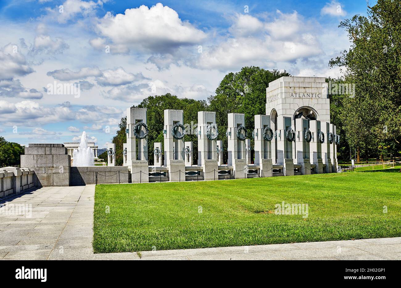 World War II Memorial with water fountain on the Atlantic side Stock ...