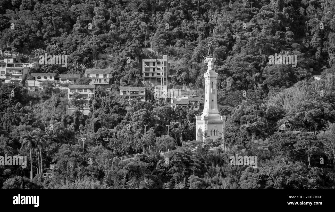 Photo with the Basilica of Our Lady Help of Christians (Basílica de ...