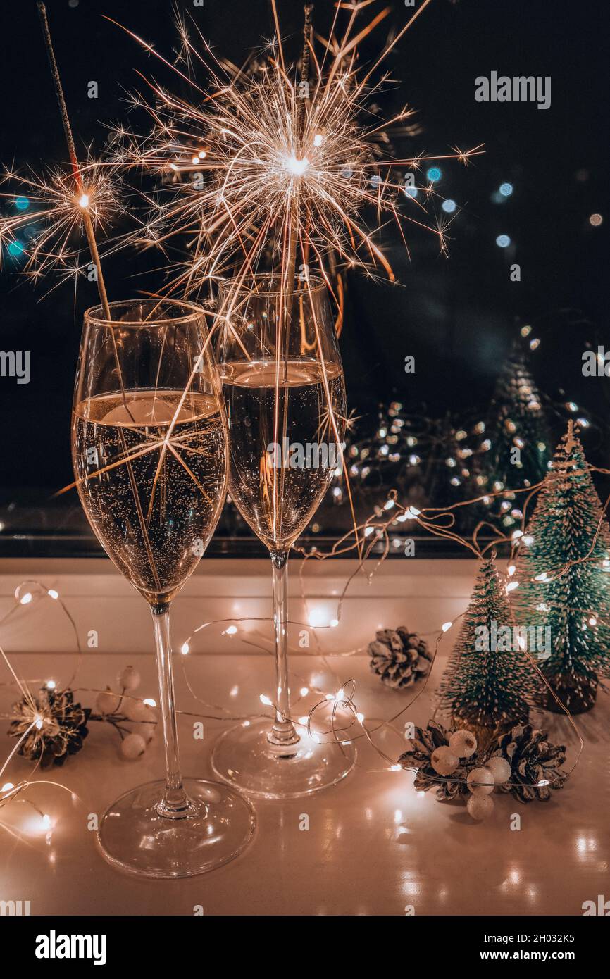 Champagne Sparkle Background 2,100+ Champagne Glitter Background Stock