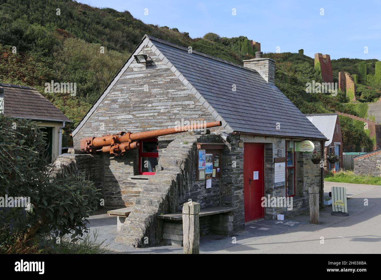 Counting house hi-res stock photography and images - Alamy