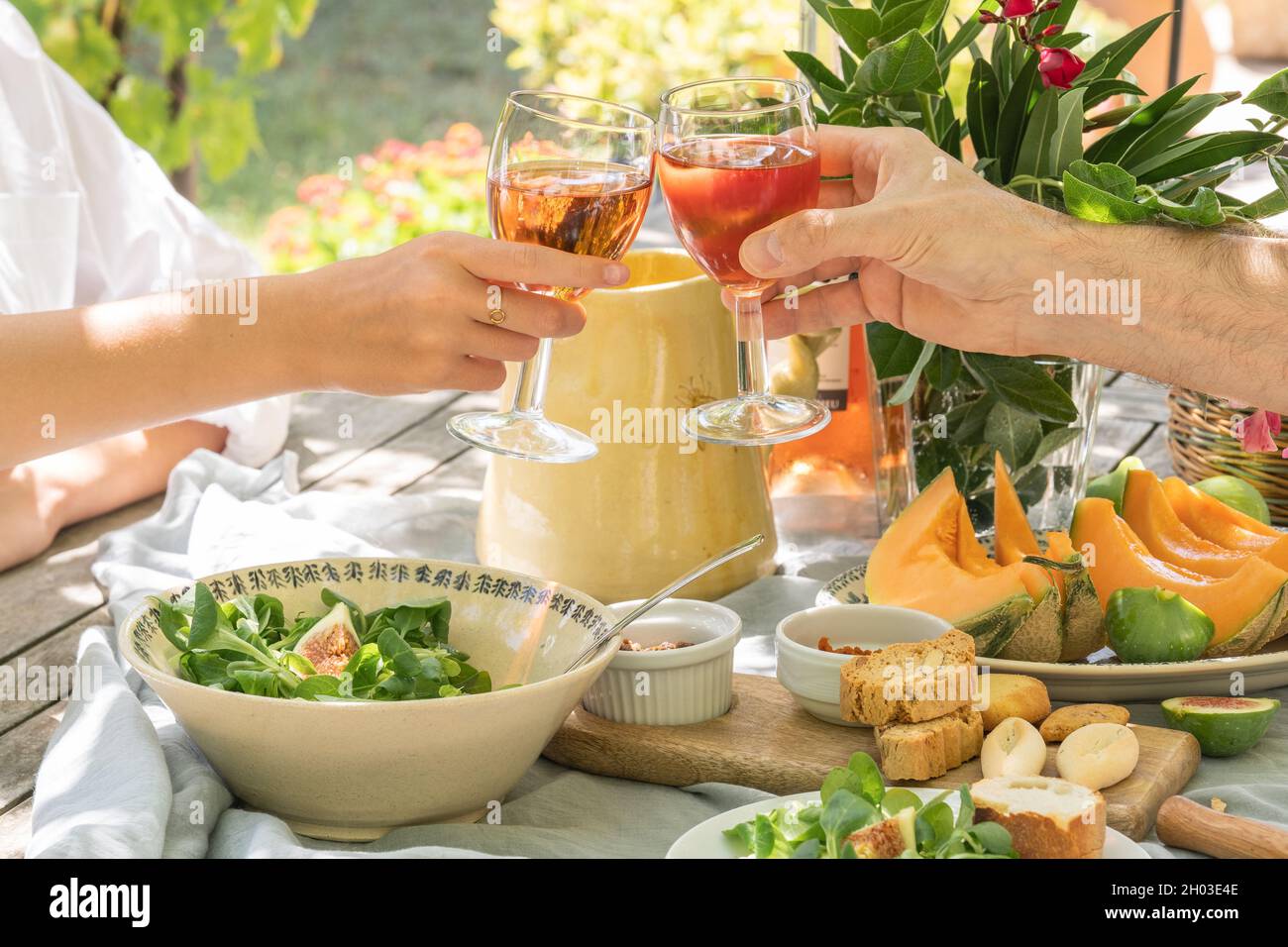 Family dining table meat hi-res stock photography and images - Alamy