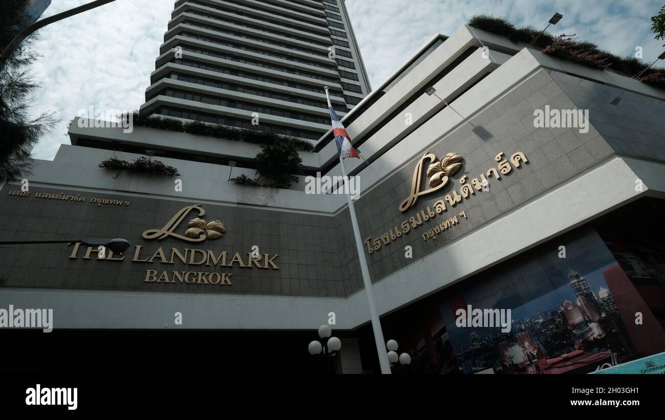 The Landmark Hotel Building Sukhumvit Road, Khlong Toei, Bangkok ...