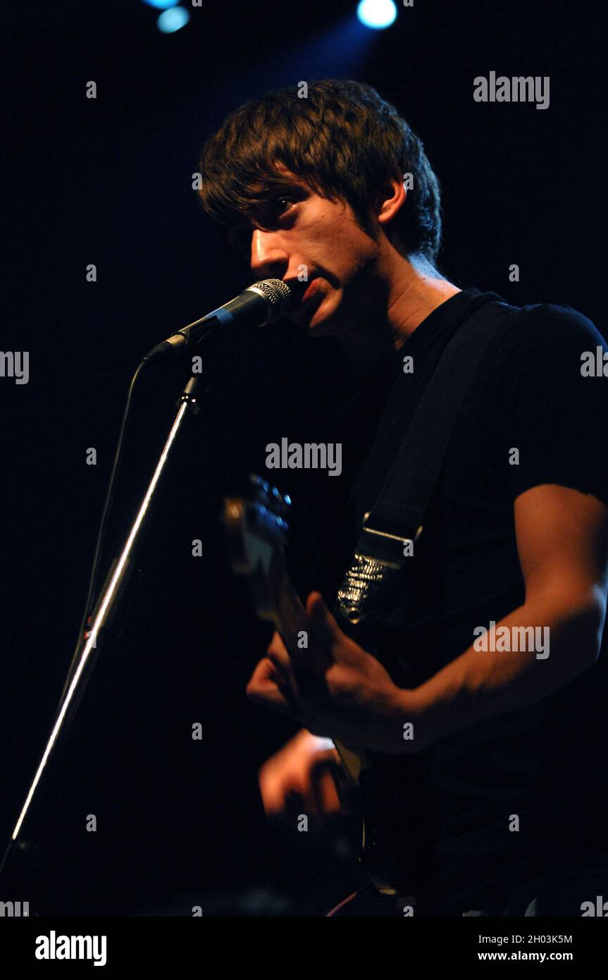 Arctic monkeys 2007 hi-res stock photography and images - Alamy