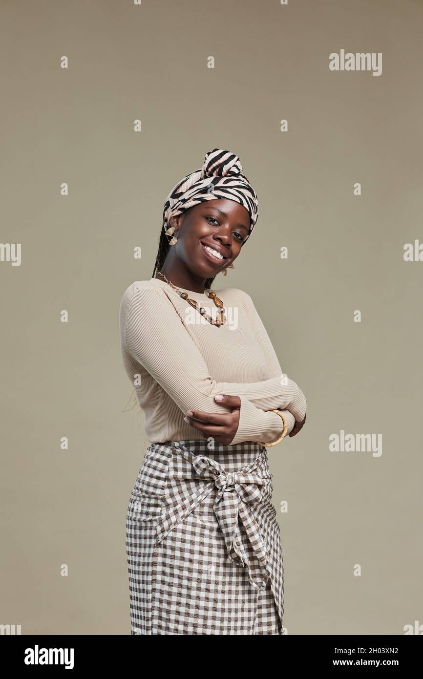 African black woman young casual clothing hi-res stock photography and ...