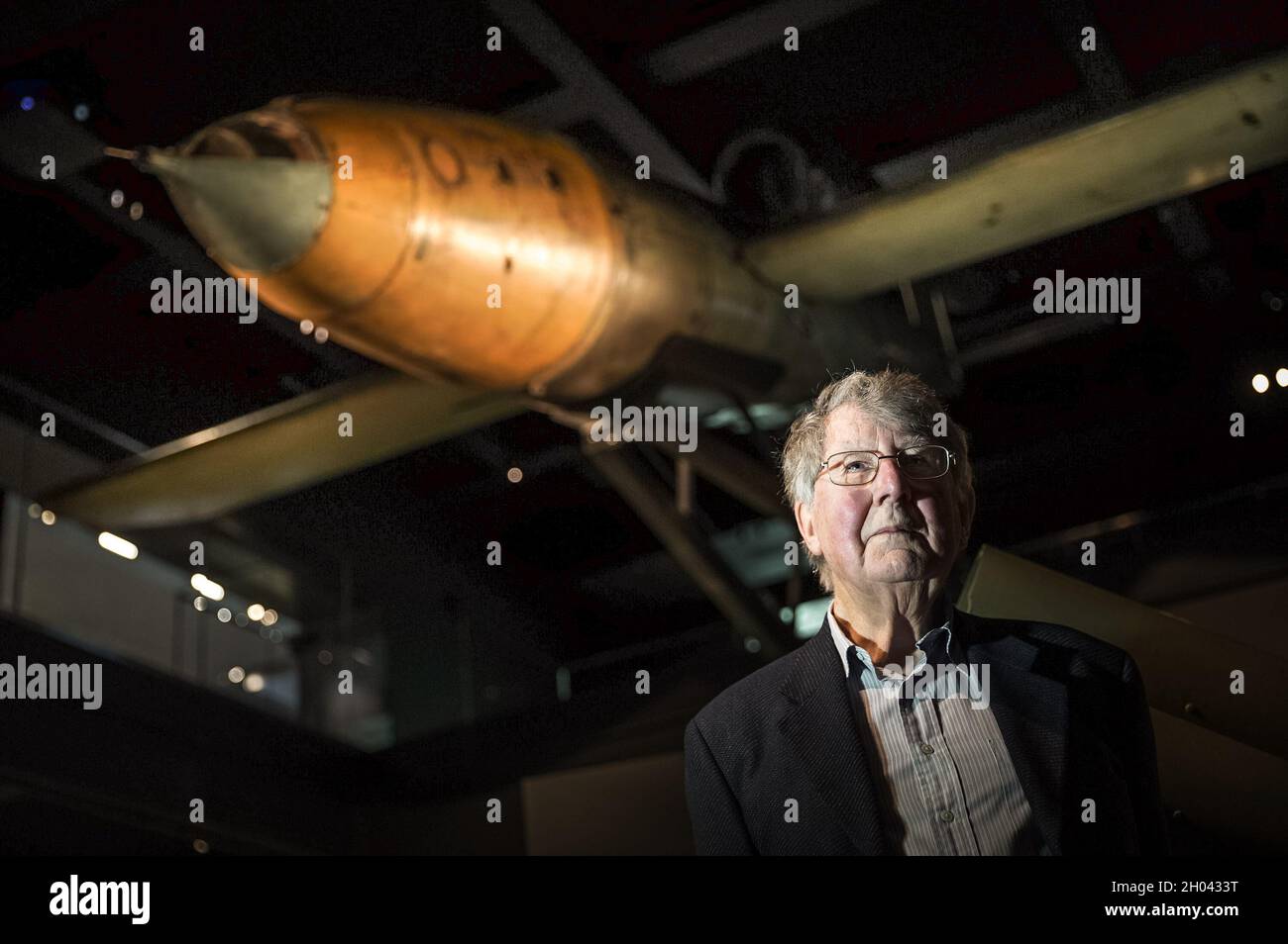 London, UK. 11th October 2021. Michael Mason, 89, a WW2 city blitz ...