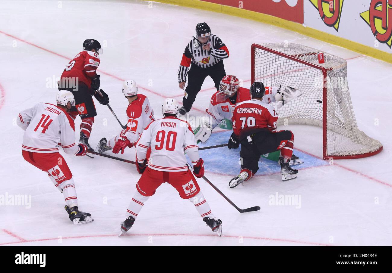 Korenchuk hi-res stock photography and images - Alamy