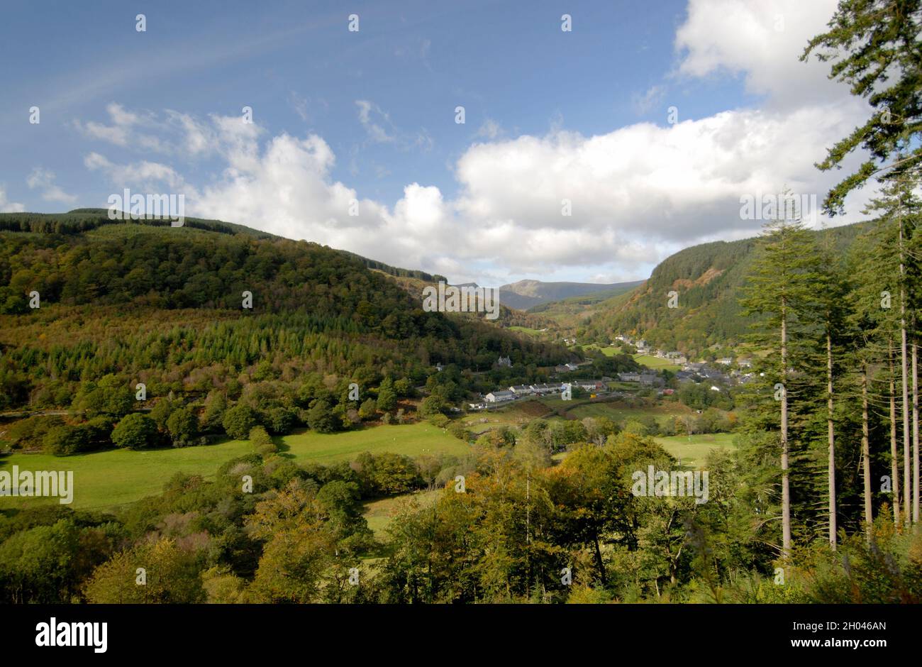 Corris village in valley hi-res stock photography and images - Alamy