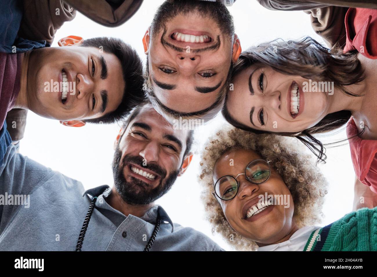 African american community circle hi-res stock photography and images ...