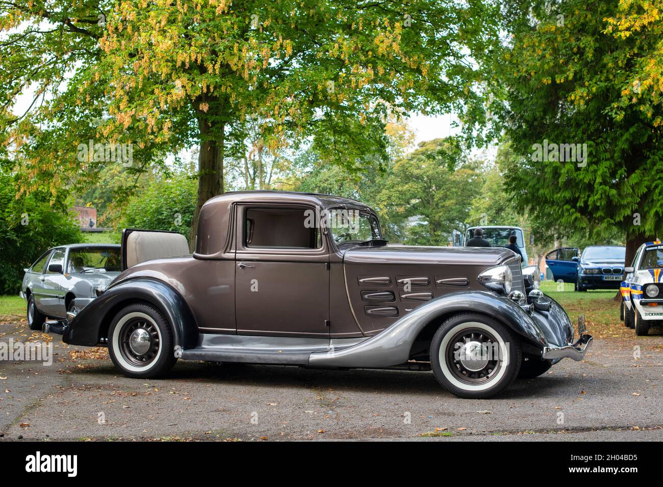 Reo flying cloud coupe hi-res stock photography and images - Alamy