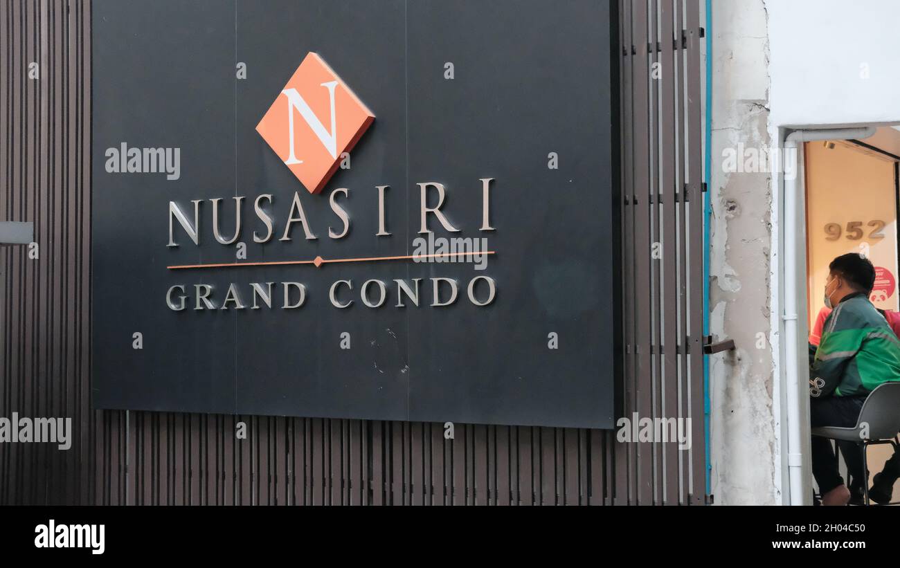 Nusasiri Grand Condo Sukhumvit Road, Phra Khanong, Khlong Toei, Bangkok ...