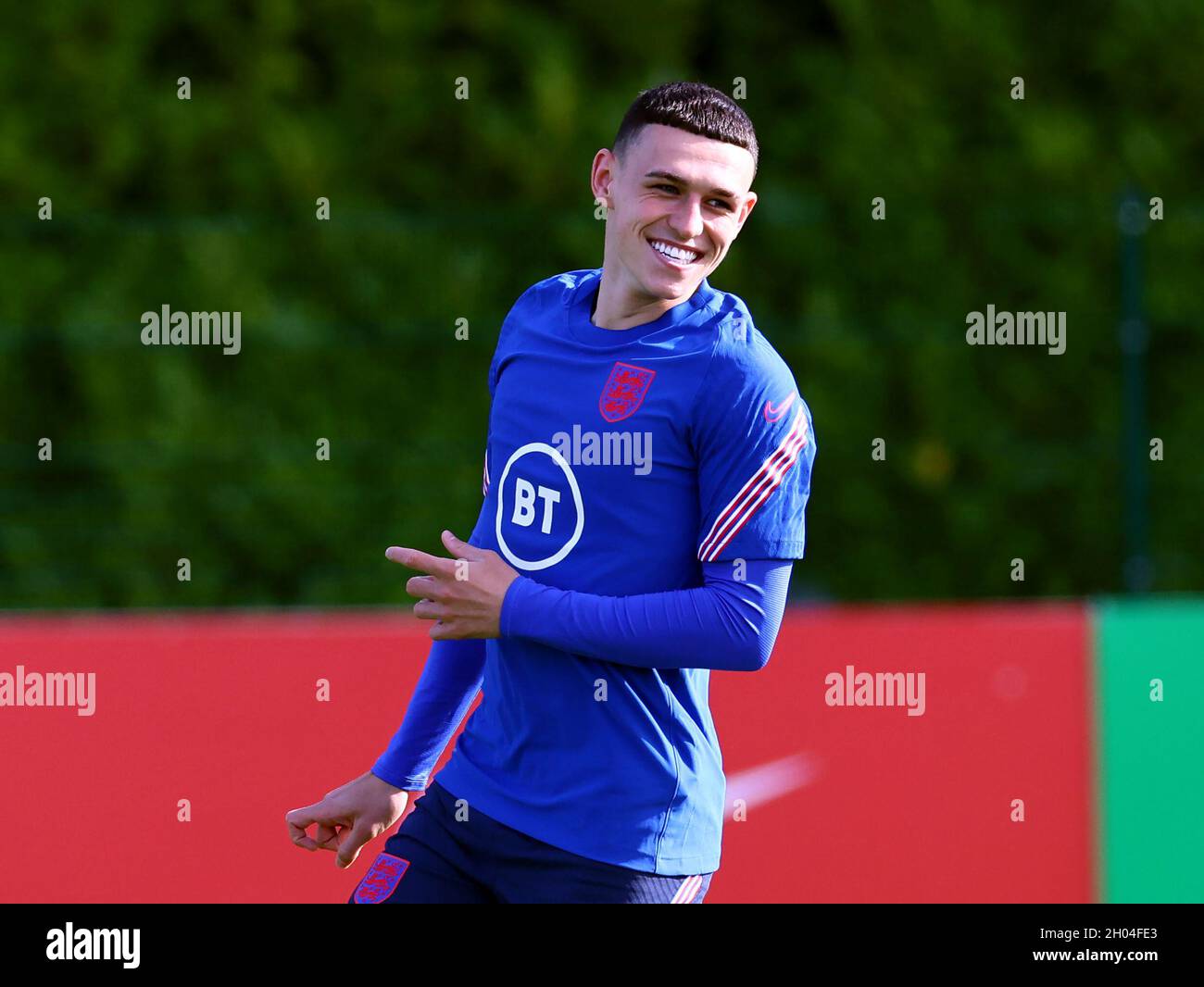 Phil foden england training hi-res stock photography and images - Alamy