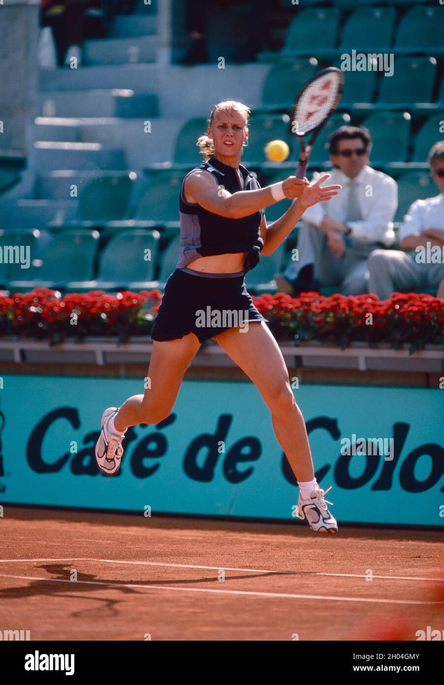 Russian tennis player Elena Dementeva, French Open 2001 Stock Photo - Alamy