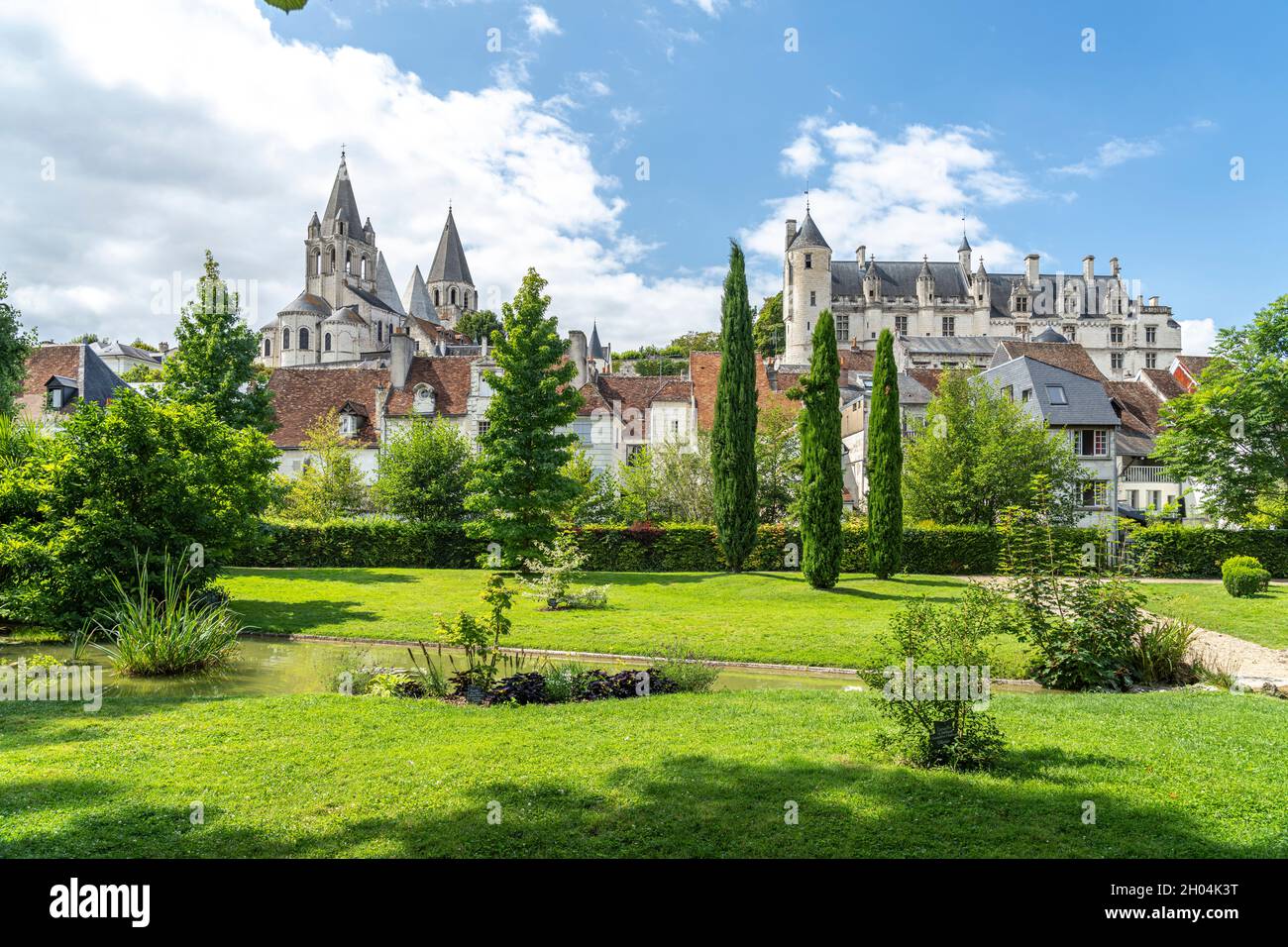 Garden castle logis royal High Resolution Stock Photography and Images - Alamy