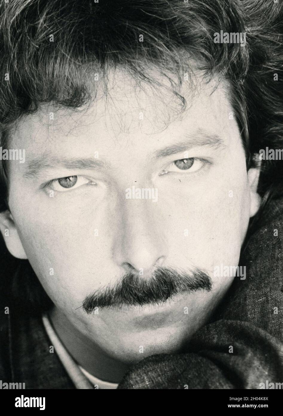 Italian singer and songwriter Fabio Concato, 1980s Stock Photo - Alamy