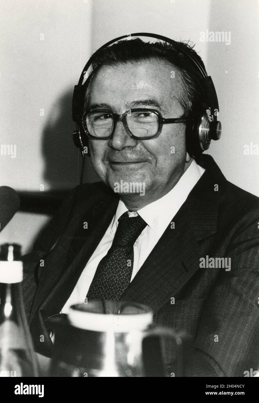 Italian politician and PM Giulio Andreotti, 1980s Stock Photo - Alamy