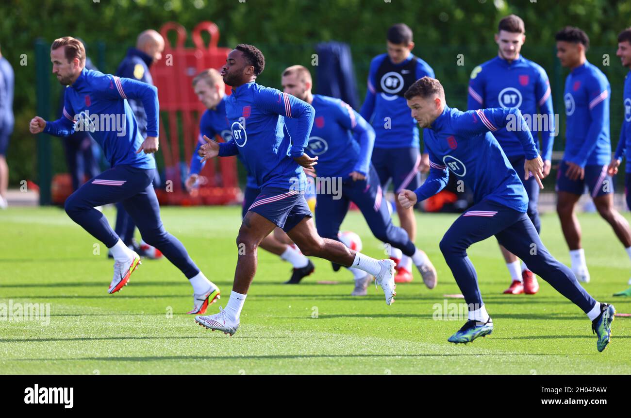 England football training harry kane hi-res stock photography and ...