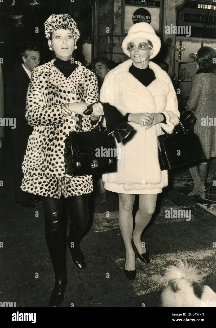 Swedish actress anita ekberg hi-res stock photography and images - Alamy