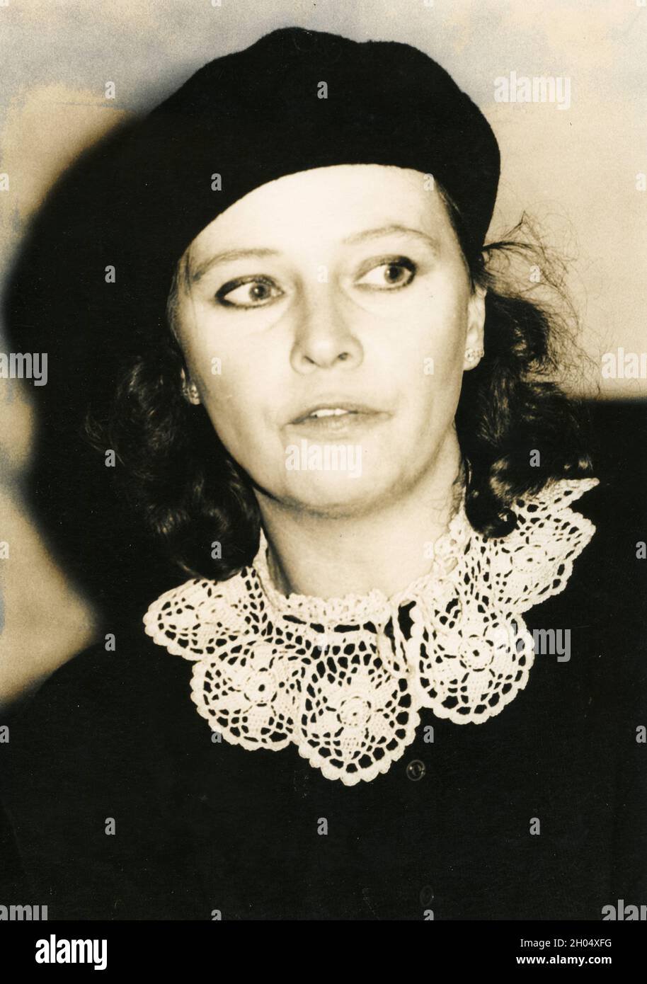 Laura antonelli hi-res stock photography and images - Alamy