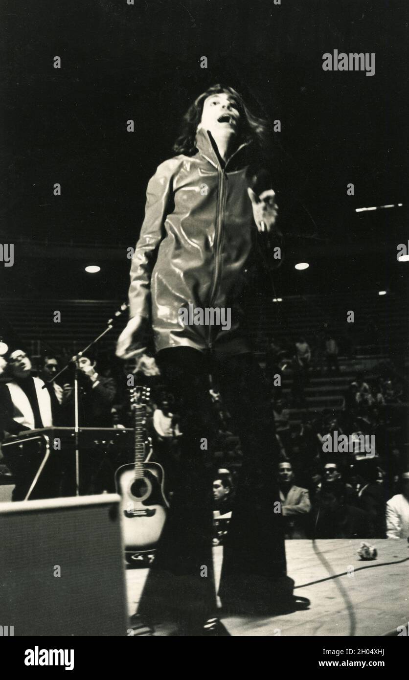 French pop singer hi-res stock photography and images - Alamy