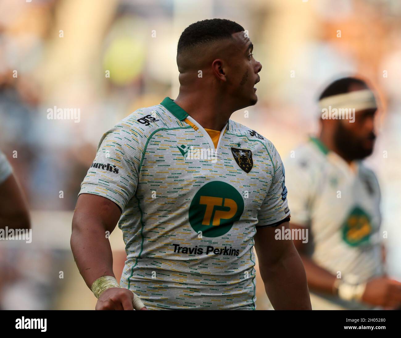 Juarno augustus of northampton saints hi-res stock photography and ...