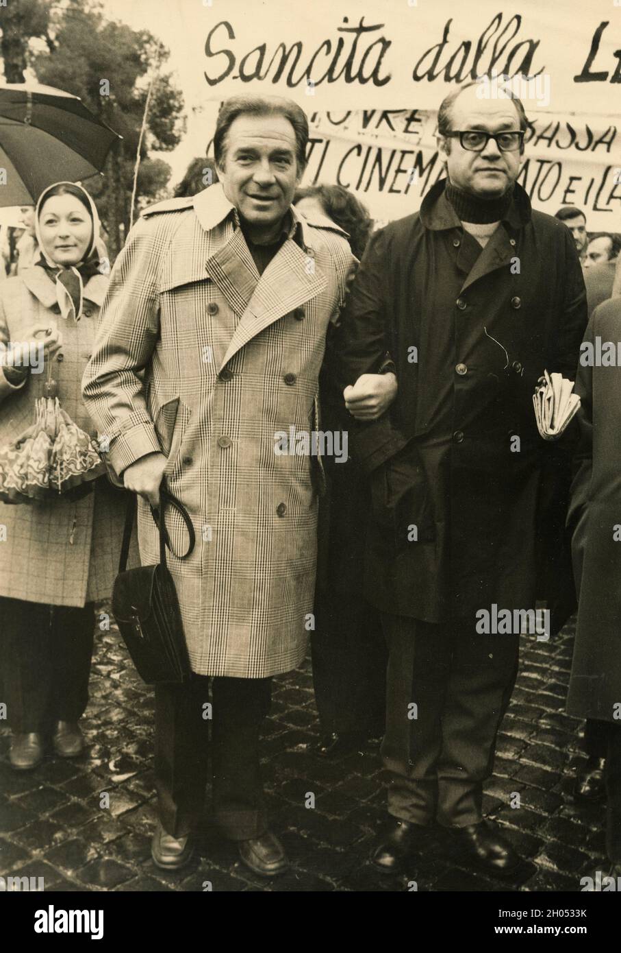 Italian actor Ugo Tognazzi (left) and film director Franco Giraldi at a ...